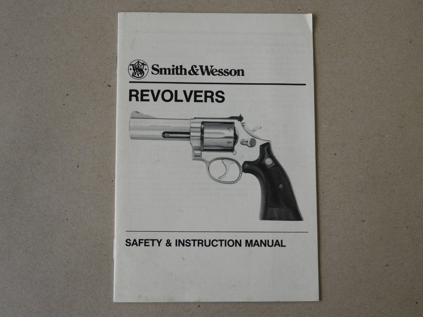 Anleitung S&W Revolver Safety & Instruction manual – CGP